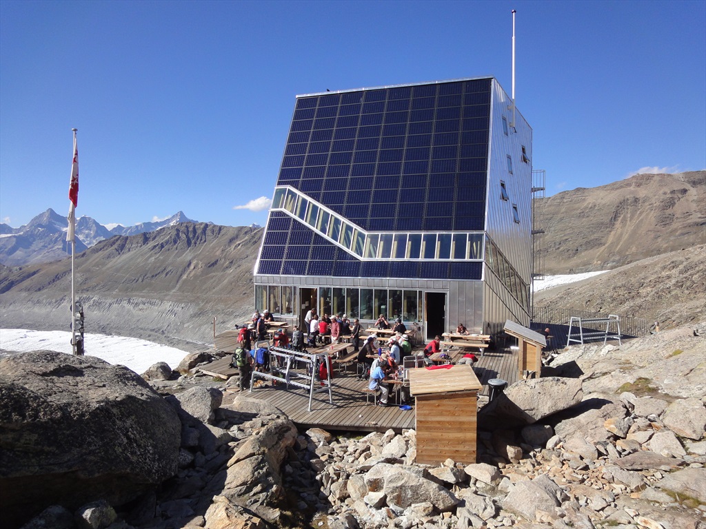 Glacier Trekking - Monte Rosa Hut - Swiss Alpine Adventure